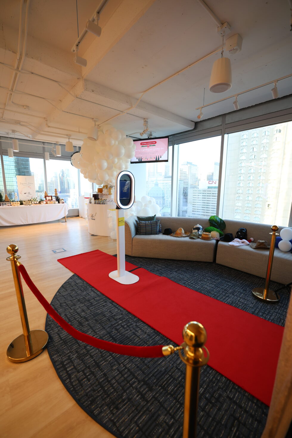 WINTER WONDERLAND HOLIDAY PARTY WITH LE SOCIAL PHOTOBOOTH - MTL ...